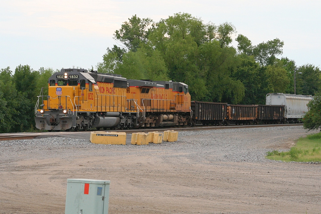 UP yard power sorting NLKC